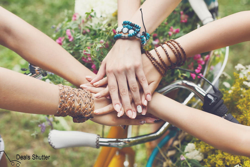 Friendship Day Gifts Kyuki Har Ek Friend Jaruri Hota Hai Yaar friendship-day-gifts-kyuki-har-ek-friend-jaruri-hota-hai-yaar