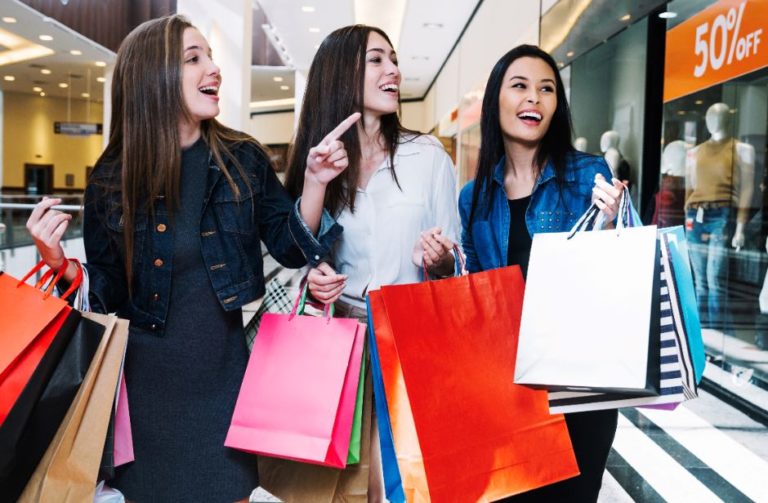 What Are The Top Best Fashion Brands Websites In This Modern Era?